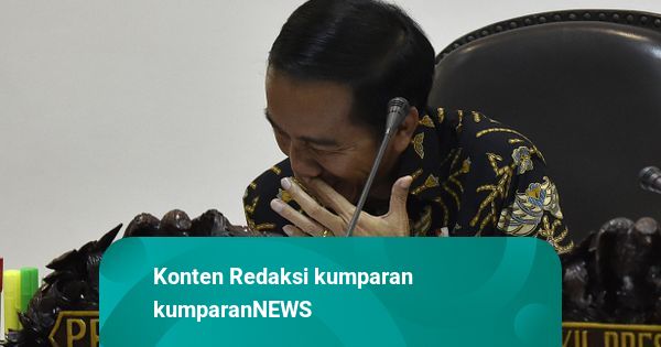 Saat Jokowi Tertawa Ketika Ditanya Soal Anies Yang Singgung Etik Ke